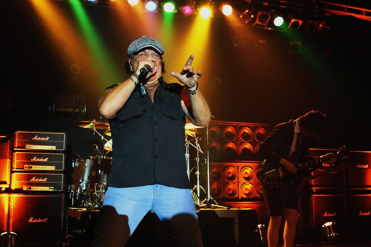 Nick Young & Band – The Great AC/DC-Master-Show - Messe Husum & Congress